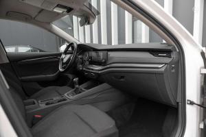 Balts Skoda Octavia 2022 Viļņa, ar dzinēja tilpumu 1.97 L un nobraukumu 286 tūkst. km par 14450 €, foto 17 vietnē AUTOMOTO.COM.LV