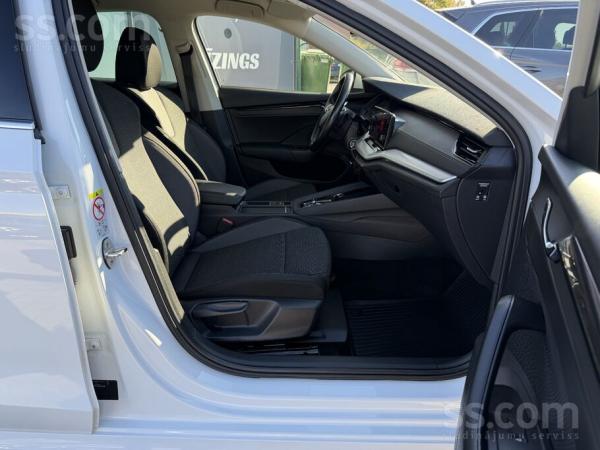 Balts Skoda Octavia 2022 Talsi, ar dzinēja tilpumu 1.00 L un nobraukumu 150 tūkst. km par 13900 €, foto 10 vietnē AUTOMOTO.COM.LV