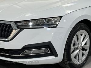 Balts Skoda Octavia 2023 Tallina, ar dzinēja tilpumu 1.50 L un nobraukumu 72 tūkst. km par 21900 €, foto 19 vietnē AUTOMOTO.COM.LV