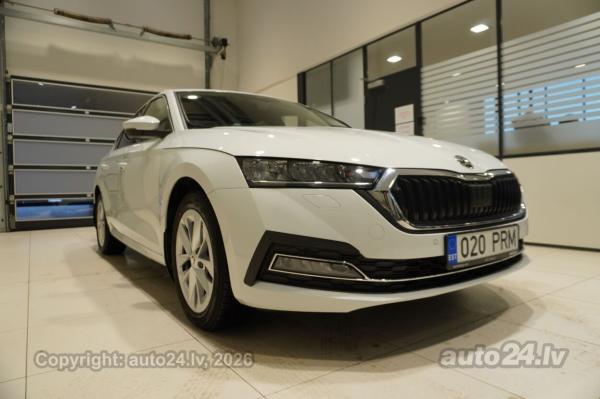 Balts Skoda Octavia 2024 Tallina, ar dzinēja tilpumu 2.00 L un nobraukumu 20 tūkst. km par 25900 €, foto 4 vietnē AUTOMOTO.COM.LV