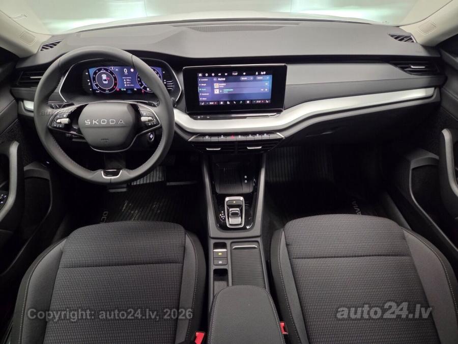 Balts Skoda Octavia 2024 Tallina, ar dzinēja tilpumu 1.50 L un nobraukumu 16 tūkst. km par 26900 €, foto 7 vietnē AUTOMOTO.COM.LV