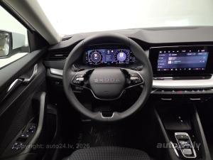 Balts Skoda Octavia 2024 Tallina, ar dzinēja tilpumu 1.50 L un nobraukumu 16 tūkst. km par 26900 €, foto 14 vietnē AUTOMOTO.COM.LV