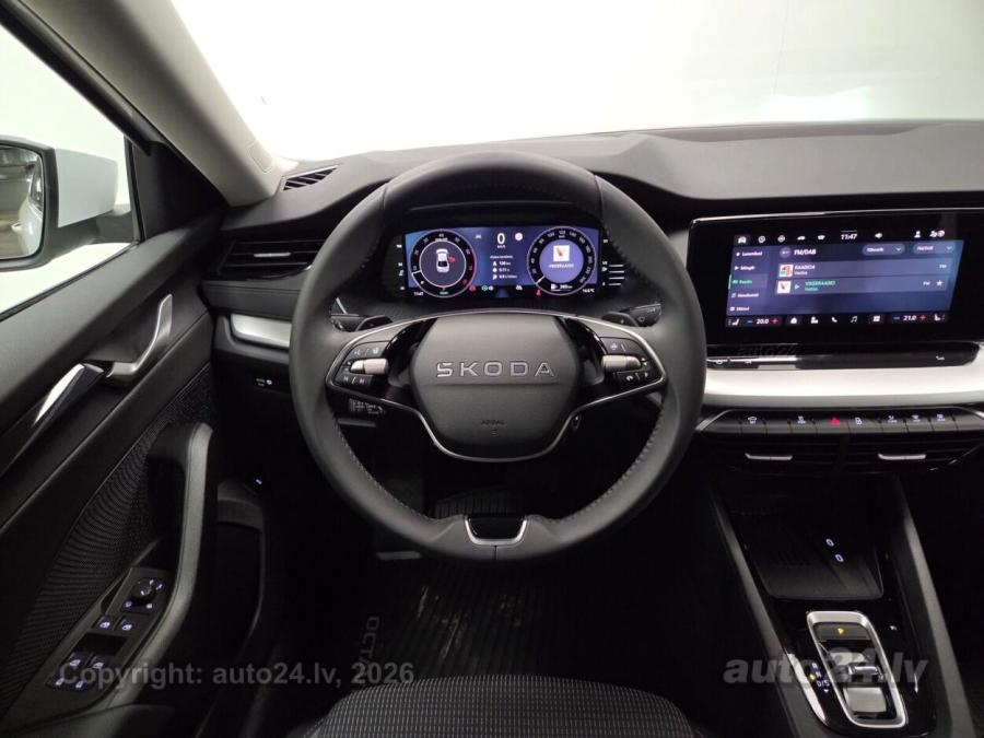 Balts Skoda Octavia 2024 Tallina, ar dzinēja tilpumu 1.50 L un nobraukumu 16 tūkst. km par 26900 €, foto 14 vietnē AUTOMOTO.COM.LV