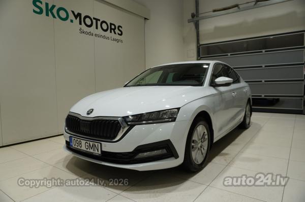 White Skoda Octavia 2024 in Tallinn, with an engine capacity of 1.00 L and mileage of 33 thousand km for 20900 €, photo 1 on AUTOMOTO.COM.LV