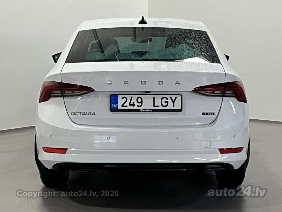 White Skoda Octavia 2024 in Tallinn, with an engine capacity of 1.50 L and mileage of 25 thousand km for 23500 €, photo 20 on AUTOMOTO.COM.LV