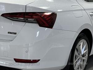 White Skoda Octavia 2024 in Tallinn, with an engine capacity of 1.50 L and mileage of 25 thousand km for 23500 €, photo 23 on AUTOMOTO.COM.LV