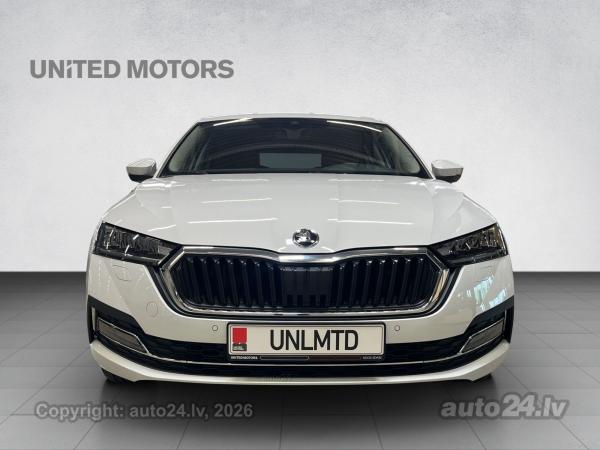 Balts Skoda Octavia 2024 Tallina, ar dzinēja tilpumu 1.50 L un nobraukumu 24 tūkst. km par 24900 €, foto 2 vietnē AUTOMOTO.COM.LV