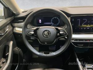 Белый Шкода Октавия 2024 в Таллин, объемом двигателя 1.50 л и пробегом 24 тыс. км за 24900 €, фото 12 на AUTOMOTO.COM.LV