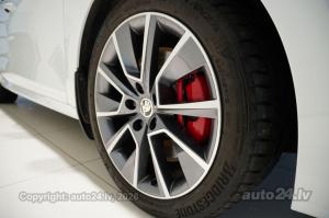 Balts Skoda Octavia 2024 Tallina, ar dzinēja tilpumu 2.00 L un nobraukumu 43 tūkst. km par 35900 €, foto 6 vietnē AUTOMOTO.COM.LV