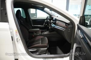 Balts Skoda Octavia 2024 Tallina, ar dzinēja tilpumu 2.00 L un nobraukumu 43 tūkst. km par 35900 €, foto 18 vietnē AUTOMOTO.COM.LV