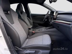 Balts Skoda Octavia 2026 Pērnava, ar dzinēja tilpumu 1.50 L un nobraukumu 3 tūkst. km par 36900 €, foto 6 vietnē AUTOMOTO.COM.LV