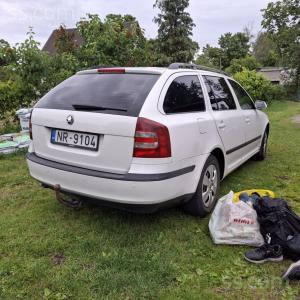 Balts Skoda Octavia 2005 Rīga, ar dzinēja tilpumu 1.90 L un nobraukumu 405 tūkst. km par 1549 €, foto 4 vietnē AUTOMOTO.COM.LV