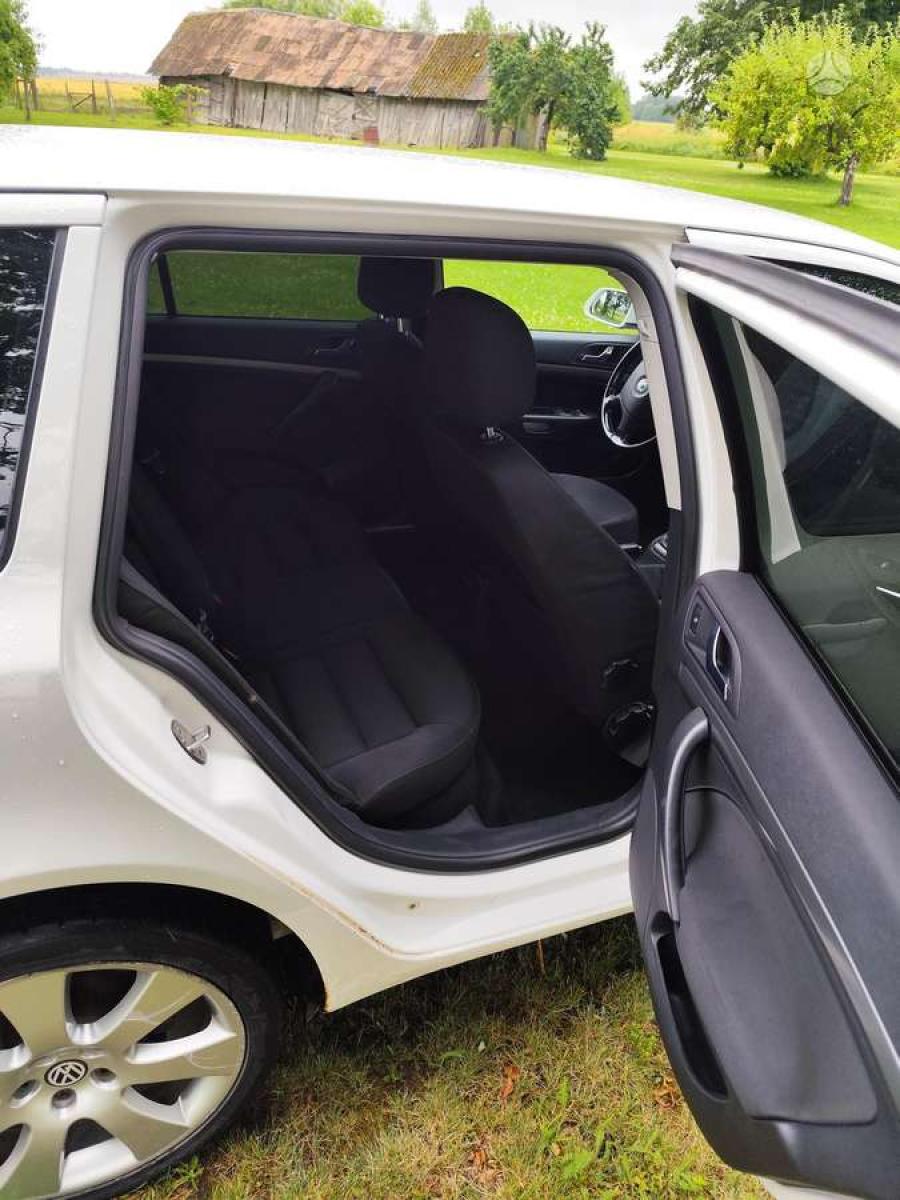 Balts Skoda Octavia 2006 Panevēža, ar dzinēja tilpumu 1.90 L un nobraukumu 420 tūkst. km par 1100 €, foto 8 vietnē AUTOMOTO.COM.LV