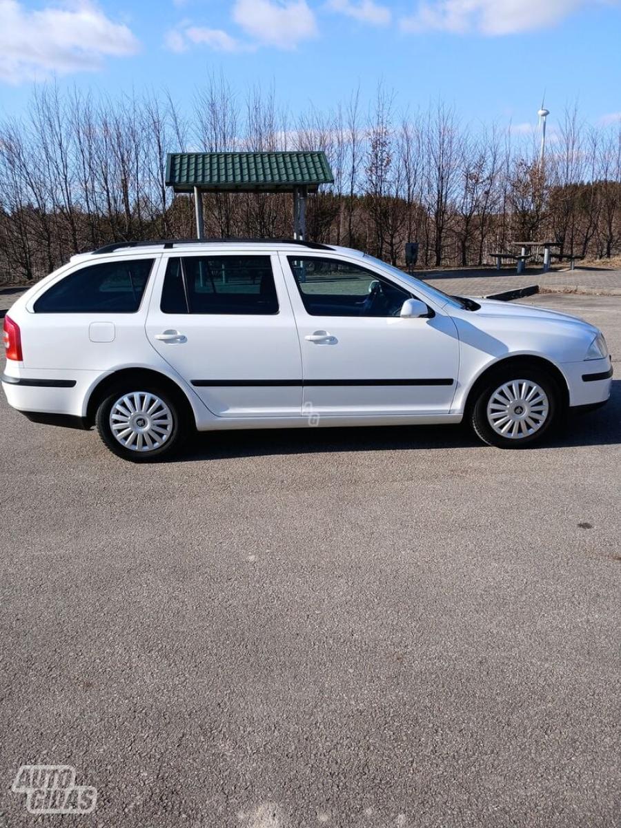 Balts Skoda Octavia 2008 Mažeikiai, ar dzinēja tilpumu 1.90 L un nobraukumu 284 tūkst. km par 2899 €, foto 9 vietnē AUTOMOTO.COM.LV