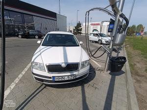 Белый Шкода Октавия 2008 в Клайпеда, объемом двигателя 1.90 л и пробегом 432 тыс. км за 839 €, фото 3 на AUTOMOTO.COM.LV