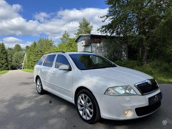 Balts Skoda Octavia 2008 Viļņa, ar dzinēja tilpumu 1.97 L un nobraukumu 366 tūkst. km par 2850 €, foto 4 vietnē AUTOMOTO.COM.LV