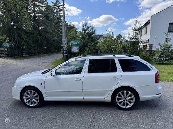 Balts Skoda Octavia 2008 Viļņa, ar dzinēja tilpumu 1.97 L un nobraukumu 366 tūkst. km par 2850 €, foto 9 vietnē AUTOMOTO.COM.LV