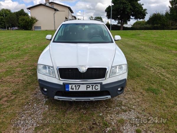 Skoda Octavia 2008 Terva vietnē Balts Skoda Octavia 2008 Terva, ar dzinēja tilpumu 2.00 L un nobraukumu 217 tūkst. km par 5500 €, foto 4 vietnē AUTOMOTO.COM.LV