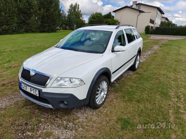 Skoda Octavia 2008 Terva vietnē Balts Skoda Octavia 2008 Terva, ar dzinēja tilpumu 2.00 L un nobraukumu 217 tūkst. km par 5500 €, foto 11 vietnē AUTOMOTO.COM.LV