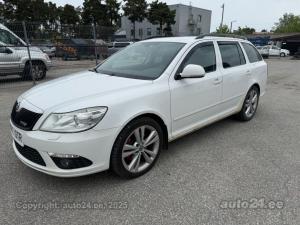 Balts Skoda Octavia 2009 Tallina, ar dzinēja tilpumu 2.00 L un nobraukumu 376 tūkst. km par 3750 €, foto 5 vietnē AUTOMOTO.COM.LV