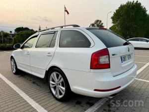 Balts Skoda Octavia 2009 Rīga, ar dzinēja tilpumu 2.00 L un nobraukumu 0 tūkst. km par 4500 €, foto 4 vietnē AUTOMOTO.COM.LV
