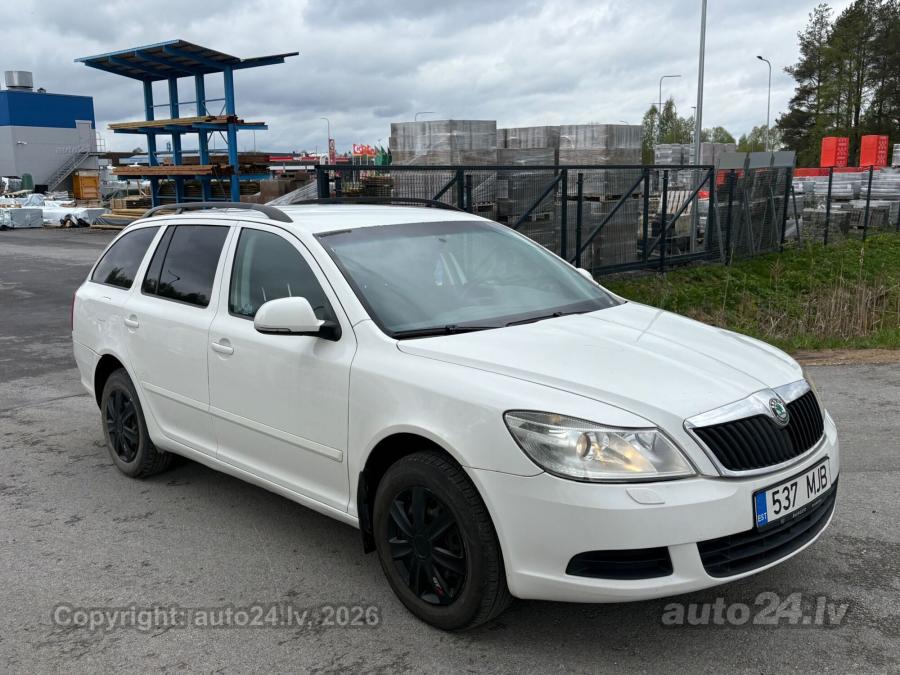 White Skoda Octavia 2009 in Rapla, with an engine capacity of 1.90 L and mileage of 434 thousand km for 2000 €, photo 1 on AUTOMOTO.COM.LV