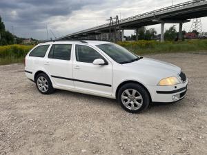 Белый Шкода Октавия 2009 в Тарту, объемом двигателя 1.60 л и пробегом 232 тыс. км за 1400 €, фото 13 на AUTOMOTO.COM.LV