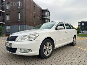 Balts Skoda Octavia 2009 Rīga, ar dzinēja tilpumu 1.90 L un nobraukumu 373 tūkst. km par 2490 €, foto 8 vietnē AUTOMOTO.COM.LV