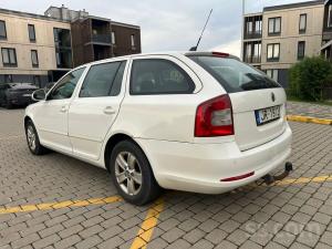 Balts Skoda Octavia 2009 Rīga, ar dzinēja tilpumu 1.90 L un nobraukumu 373 tūkst. km par 2490 €, foto 10 vietnē AUTOMOTO.COM.LV