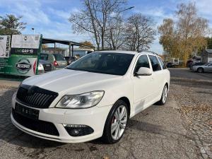 White Skoda Octavia 2010 in Vilnius, with an engine capacity of 2.00 L and mileage of 281 thousand km for 5950 €, photo 19 on AUTOMOTO.COM.LV