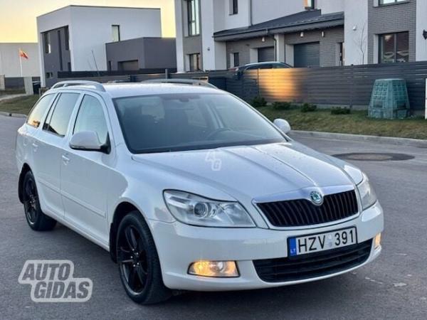 Balts Skoda Octavia 2010 Kauņa, ar dzinēja tilpumu 1.60 L un nobraukumu 266 tūkst. km par 2799 €, foto 4 vietnē AUTOMOTO.COM.LV