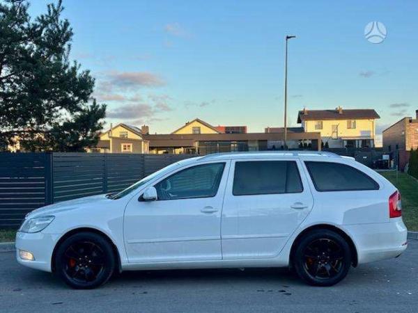 Balts Skoda Octavia 2010 Kauņa, ar dzinēja tilpumu 1.60 L un nobraukumu 268 tūkst. km par 2999 €, foto 10 vietnē AUTOMOTO.COM.LV