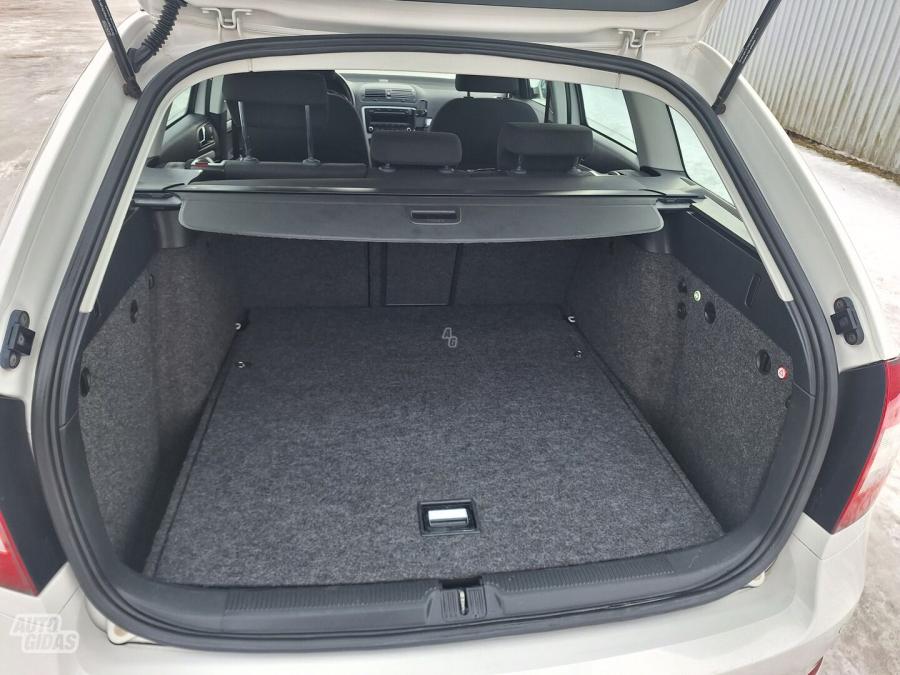 Balts Skoda Octavia 2010 Marijampole, ar dzinēja tilpumu 1.60 L un nobraukumu 268 tūkst. km par 3350 €, foto 9 vietnē AUTOMOTO.COM.LV