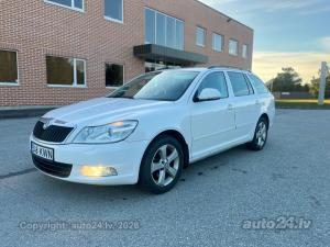Balts Skoda Octavia 2010 Tartu, ar dzinēja tilpumu 1.60 L un nobraukumu 380 tūkst. km par 2300 €, foto 3 vietnē AUTOMOTO.COM.LV