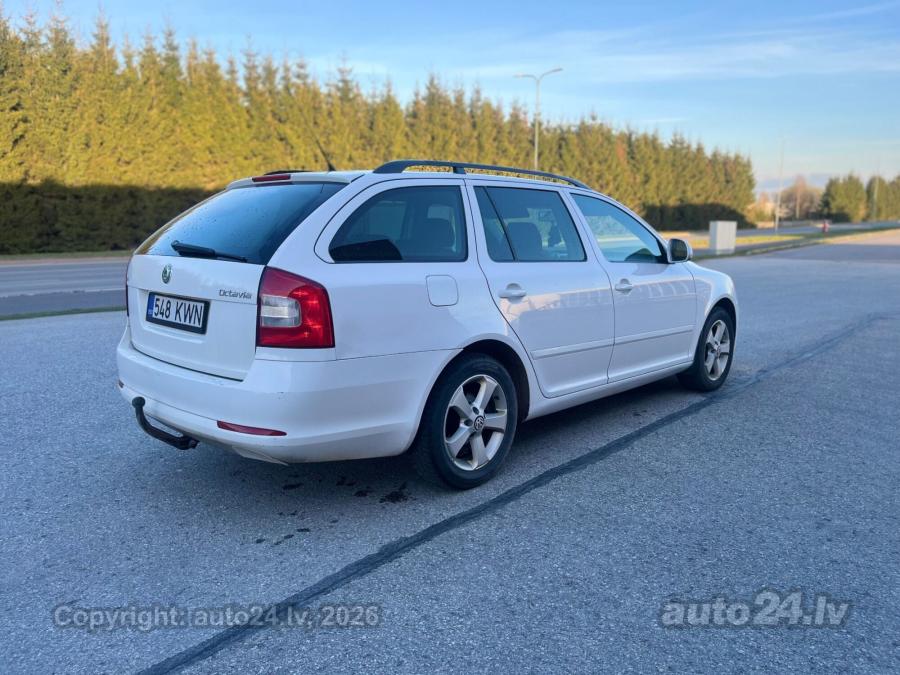 Balts Skoda Octavia 2010 Tartu, ar dzinēja tilpumu 1.60 L un nobraukumu 380 tūkst. km par 2300 €, foto 5 vietnē AUTOMOTO.COM.LV