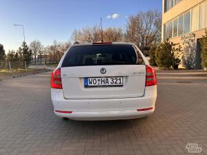 Белый Шкода Октавия 2010 в Тельшяй, объемом двигателя 1.60 л и пробегом 232 тыс. км за 5700 €, фото 6 на AUTOMOTO.COM.LV