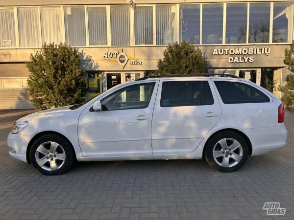 Balts Skoda Octavia 2010 Telšiai, ar dzinēja tilpumu 1.60 L un nobraukumu 234 tūkst. km par 4100 €, foto 4 vietnē AUTOMOTO.COM.LV