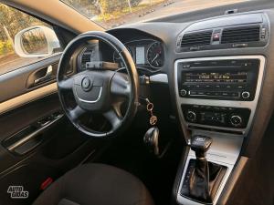Balts Skoda Octavia 2010 Telšiai, ar dzinēja tilpumu 1.60 L un nobraukumu 235 tūkst. km par 2950 €, foto 10 vietnē AUTOMOTO.COM.LV