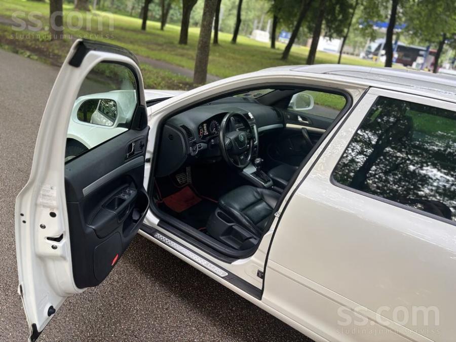 Balts Skoda Octavia 2010 Rīga, ar dzinēja tilpumu 2.00 L un nobraukumu 217 tūkst. km par 5300 €, foto 10 vietnē AUTOMOTO.COM.LV