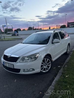 Balts Skoda Octavia 2010 Rīga, ar dzinēja tilpumu 2.00 L un nobraukumu 410 tūkst. km par 1220 €, foto 6 vietnē AUTOMOTO.COM.LV