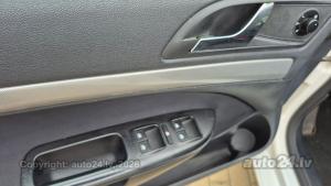 Balts Skoda Octavia 2011 Tartu, ar dzinēja tilpumu 2.00 L un nobraukumu 335 tūkst. km par 3300 €, foto 16 vietnē AUTOMOTO.COM.LV