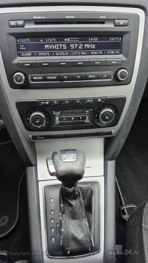 Balts Skoda Octavia 2011 Tartu, ar dzinēja tilpumu 2.00 L un nobraukumu 335 tūkst. km par 3300 €, foto 18 vietnē AUTOMOTO.COM.LV