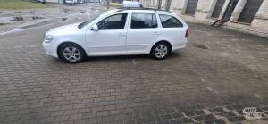 Balts Skoda Octavia 2011 Mažeikiai, ar dzinēja tilpumu 1.80 L un nobraukumu 226 tūkst. km par 2200 €, foto 6 vietnē AUTOMOTO.COM.LV