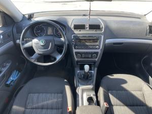 Balts Skoda Octavia 2011 Mažeikiai, ar dzinēja tilpumu 1.80 L un nobraukumu 226 tūkst. km par 2200 €, foto 7 vietnē AUTOMOTO.COM.LV