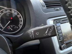 Белый Шкода Октавия 2011 в Рига, объемом двигателя 2.00 л и пробегом 211 тыс. км за 7550 €, фото 20 на AUTOMOTO.COM.LV