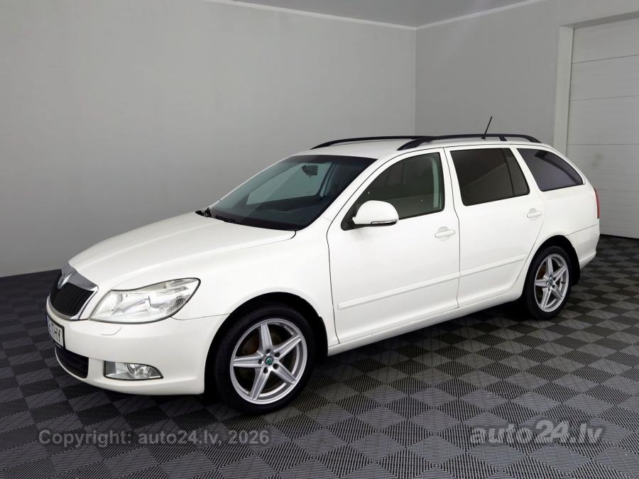 Белый Шкода Октавия 2011 в Таллин, объемом двигателя 1.40 л и пробегом 283 тыс. км за 1399 €, фото 3 на AUTOMOTO.COM.LV