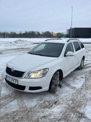Balts Skoda Octavia 2012 Tallina, ar dzinēja tilpumu 1.60 L un nobraukumu 356 tūkst. km par 1800 €, foto 2 vietnē AUTOMOTO.COM.LV