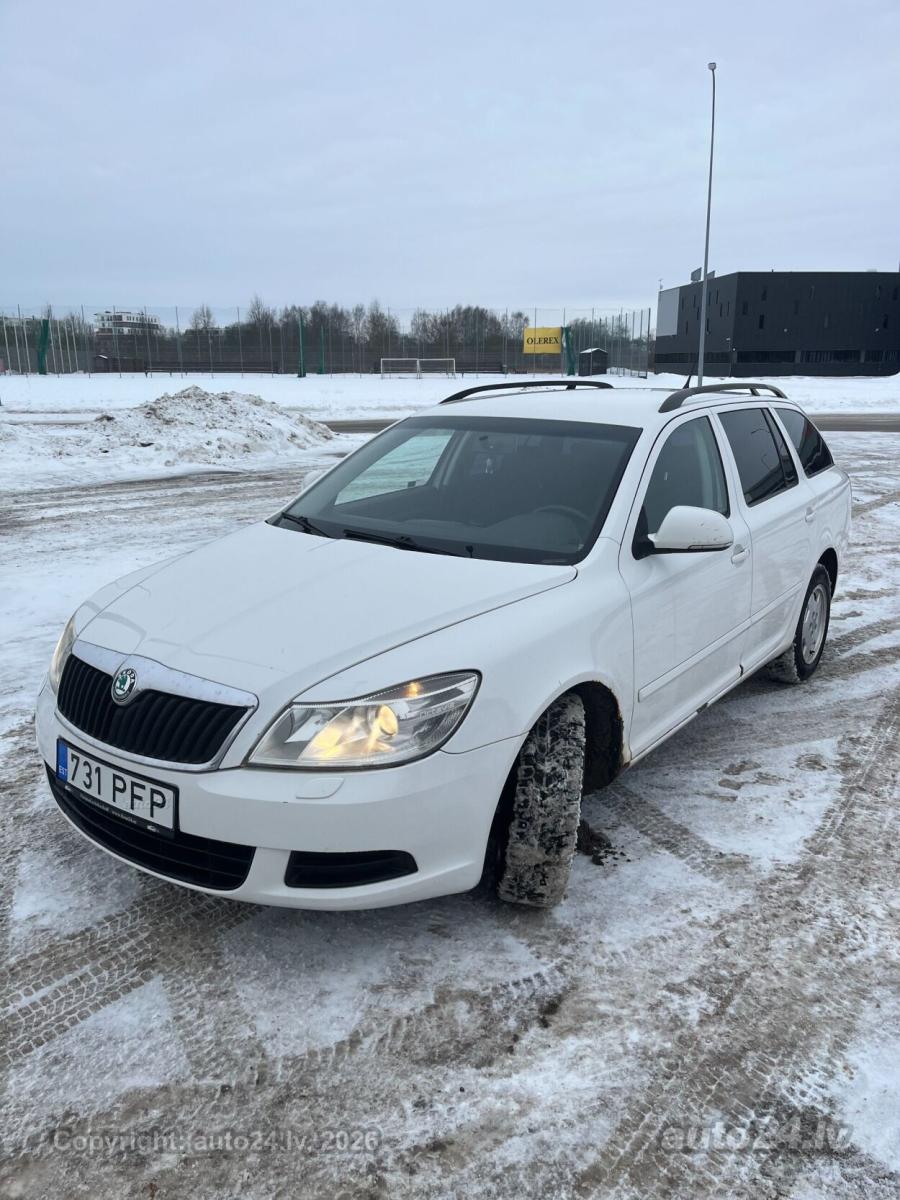 Balts Skoda Octavia 2012 Tallina, ar dzinēja tilpumu 1.60 L un nobraukumu 356 tūkst. km par 1800 €, foto 2 vietnē AUTOMOTO.COM.LV