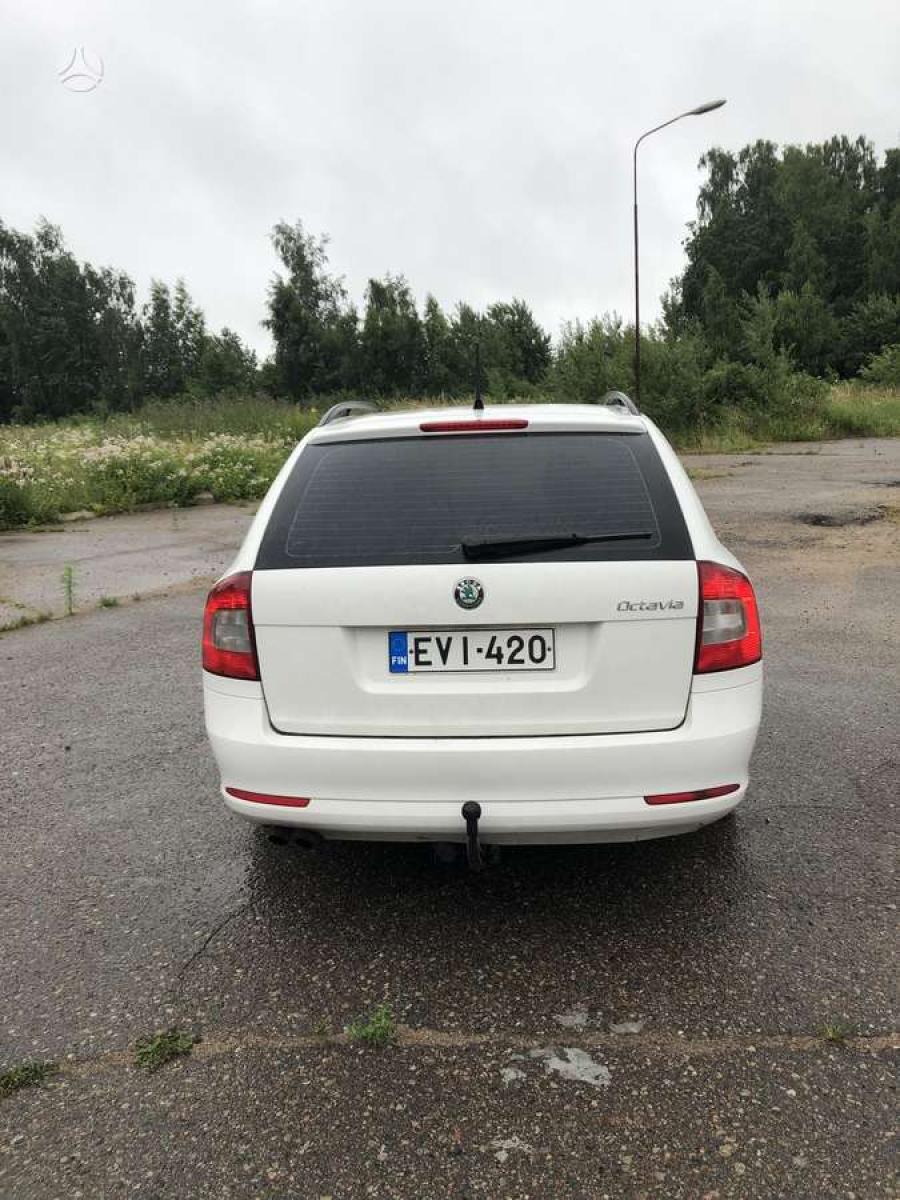 Balts Skoda Octavia 2012 Klaipėda, ar dzinēja tilpumu 1.97 L un nobraukumu 381 tūkst. km par 3450 €, foto 7 vietnē AUTOMOTO.COM.LV