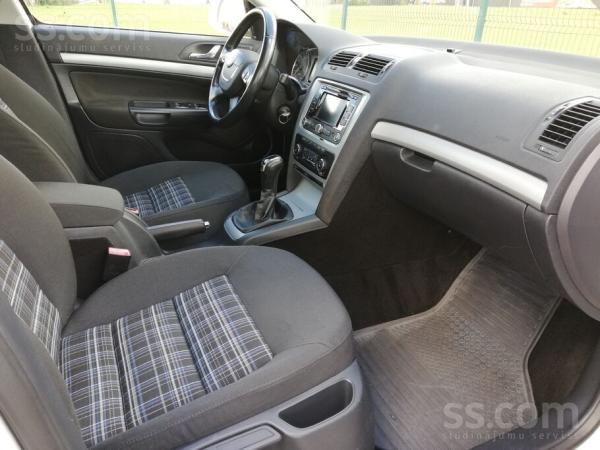 Balts Skoda Octavia 2012 Saldus, ar dzinēja tilpumu 1.60 L un nobraukumu 283 tūkst. km par 4900 €, foto 10 vietnē AUTOMOTO.COM.LV